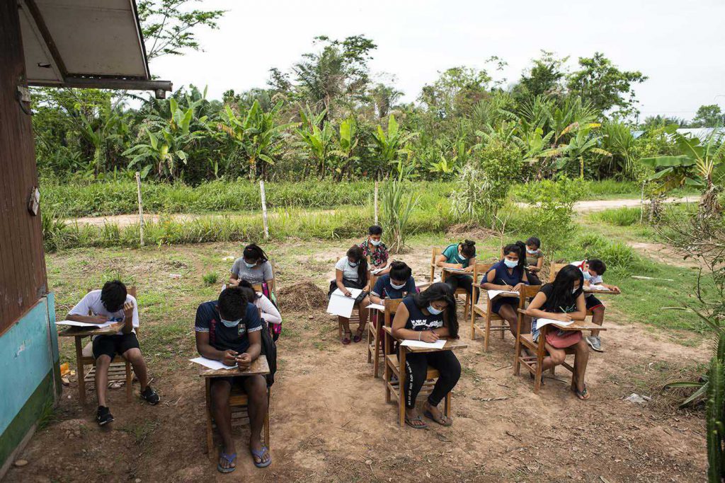 UNICEF Sends Loudspeakers to Peruvian Amazon’s Rural Schools